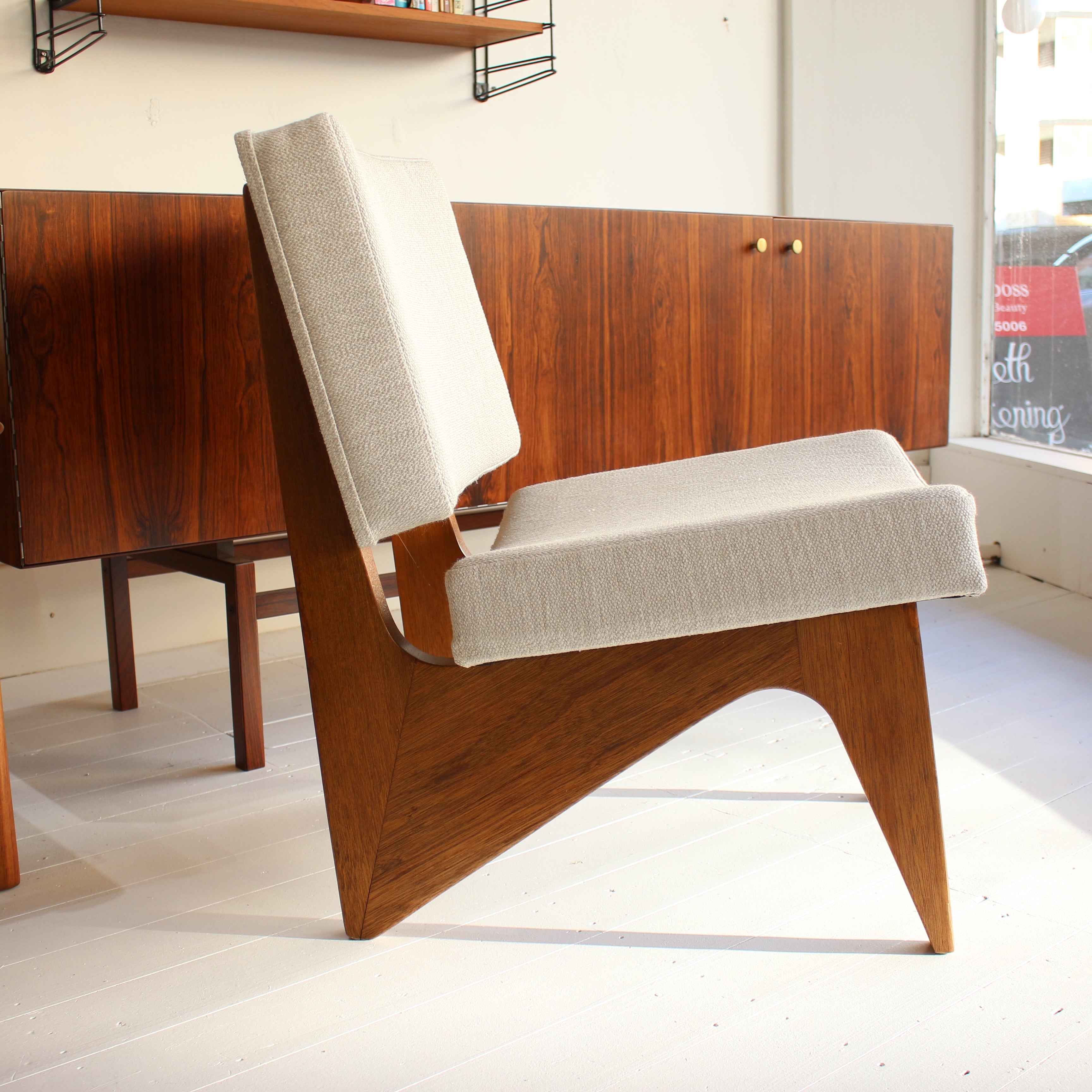 Australian 'Kangaroo' lounge chair – Juliet's Balcony