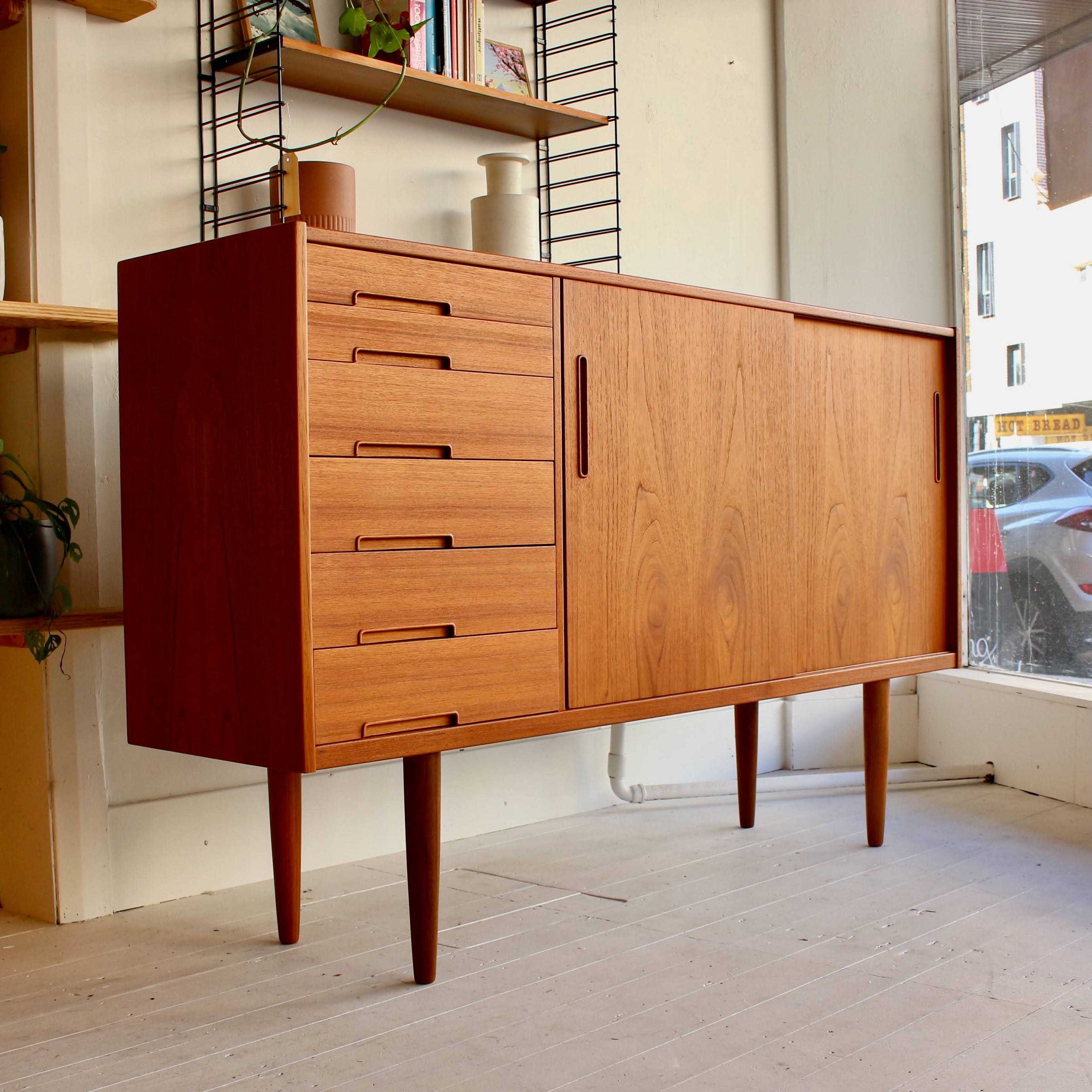 Nils Jonsson teak buffet. Model 'Florens'. – Juliet's Balcony