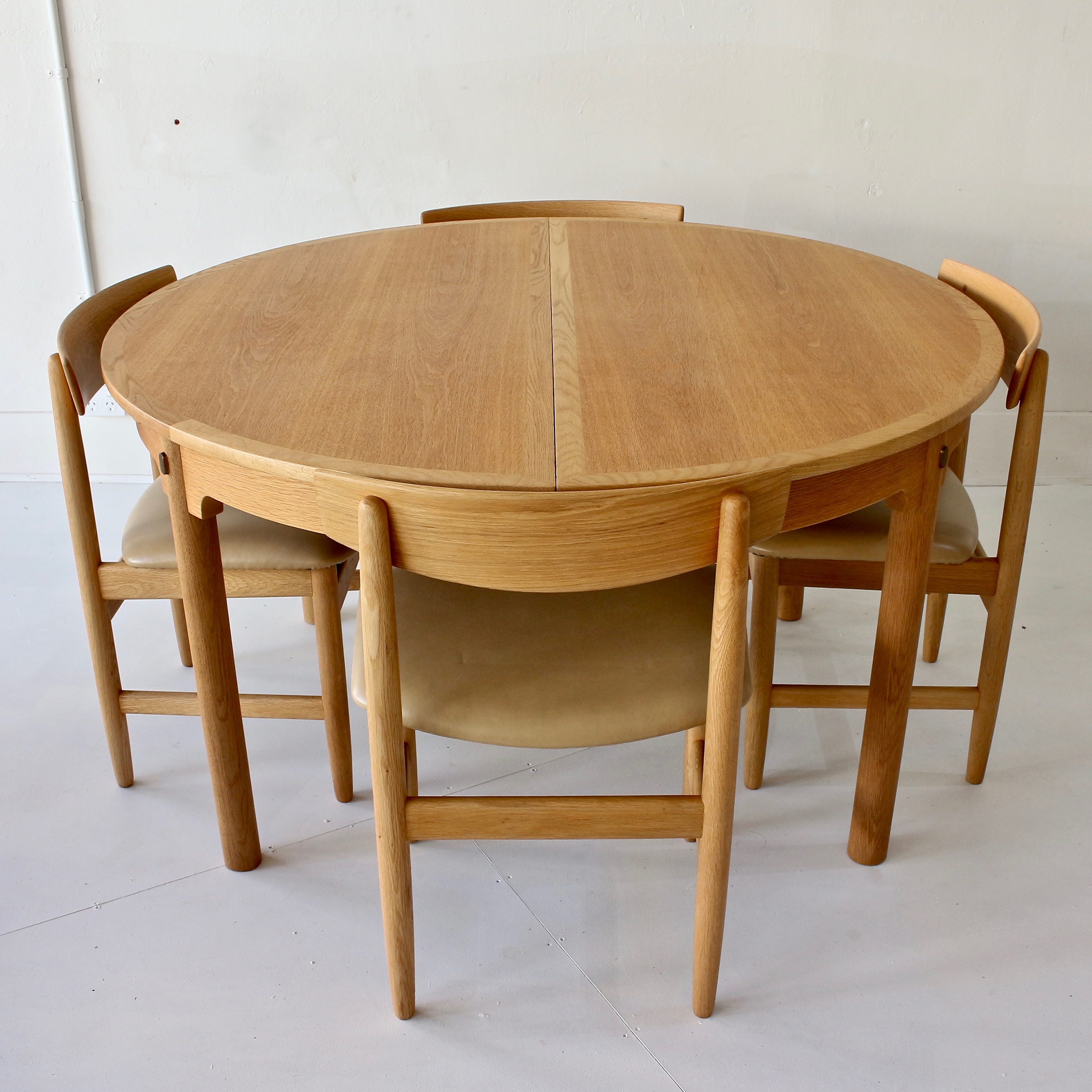 Børge Mogensen 'Øresund' Dining Table – Juliet's Balcony