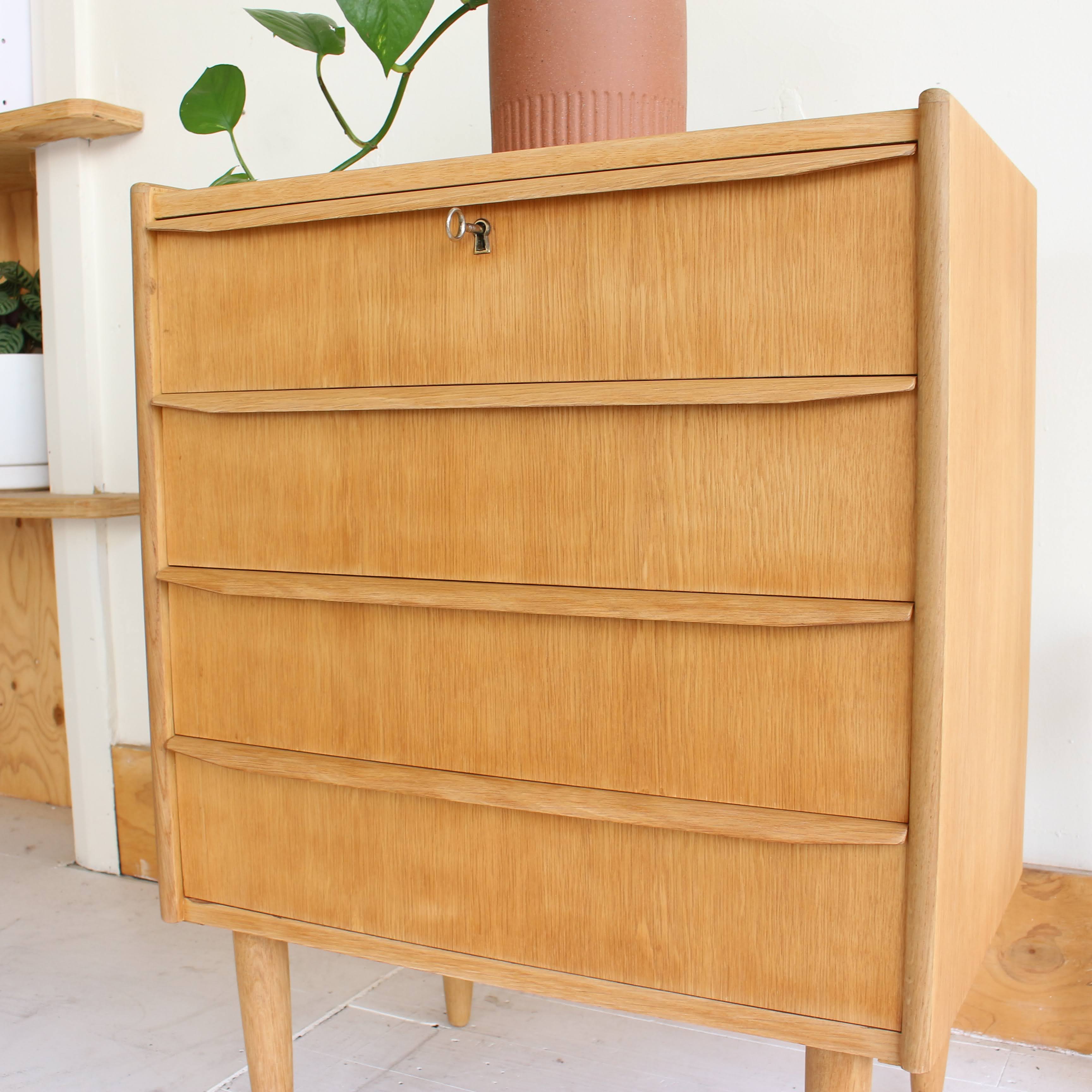 Danish Mid-century Drawers – Juliet's Balcony